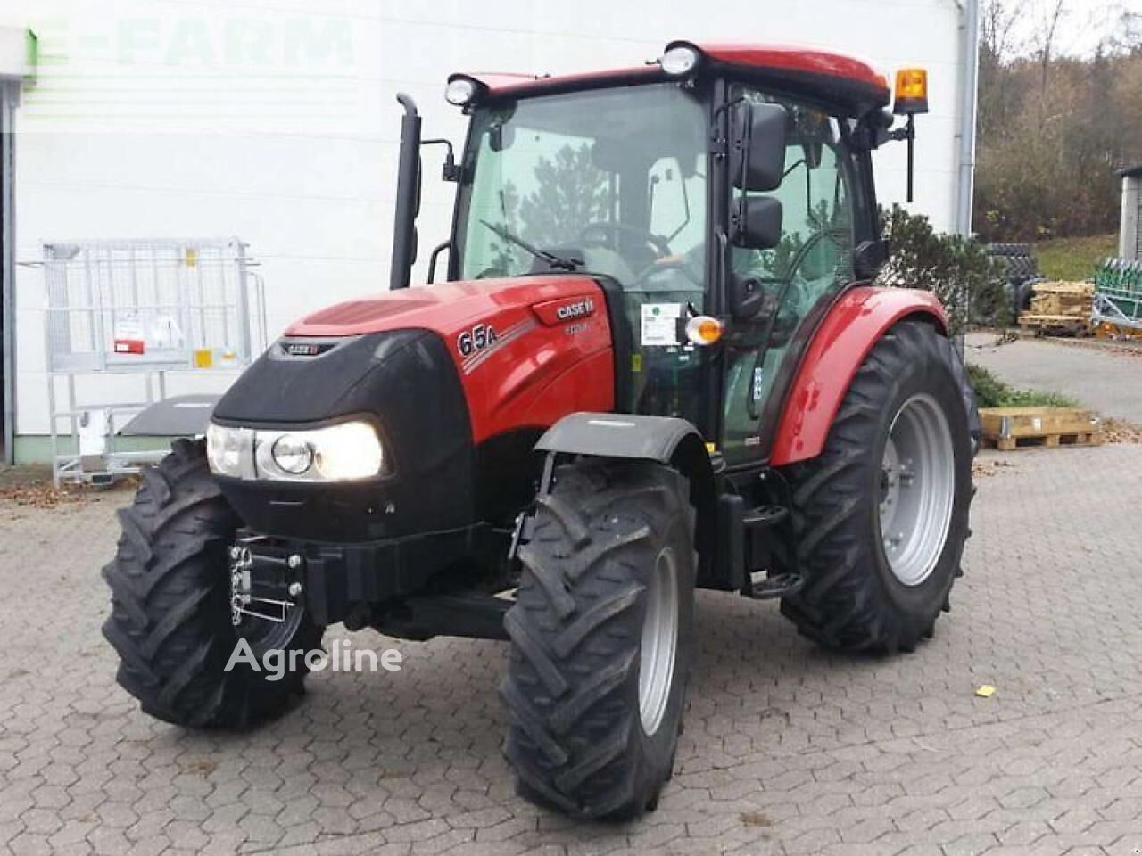 Case IH farmall 65 a traktor točkaš