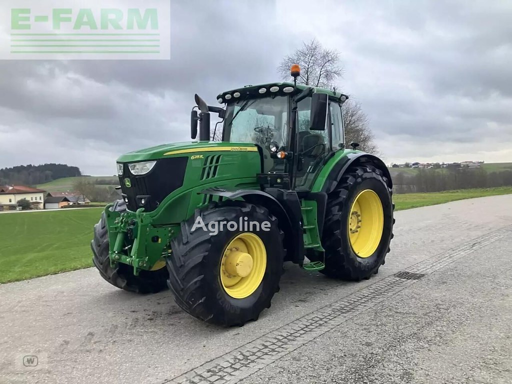 John Deere 6215r traktor točkaš
