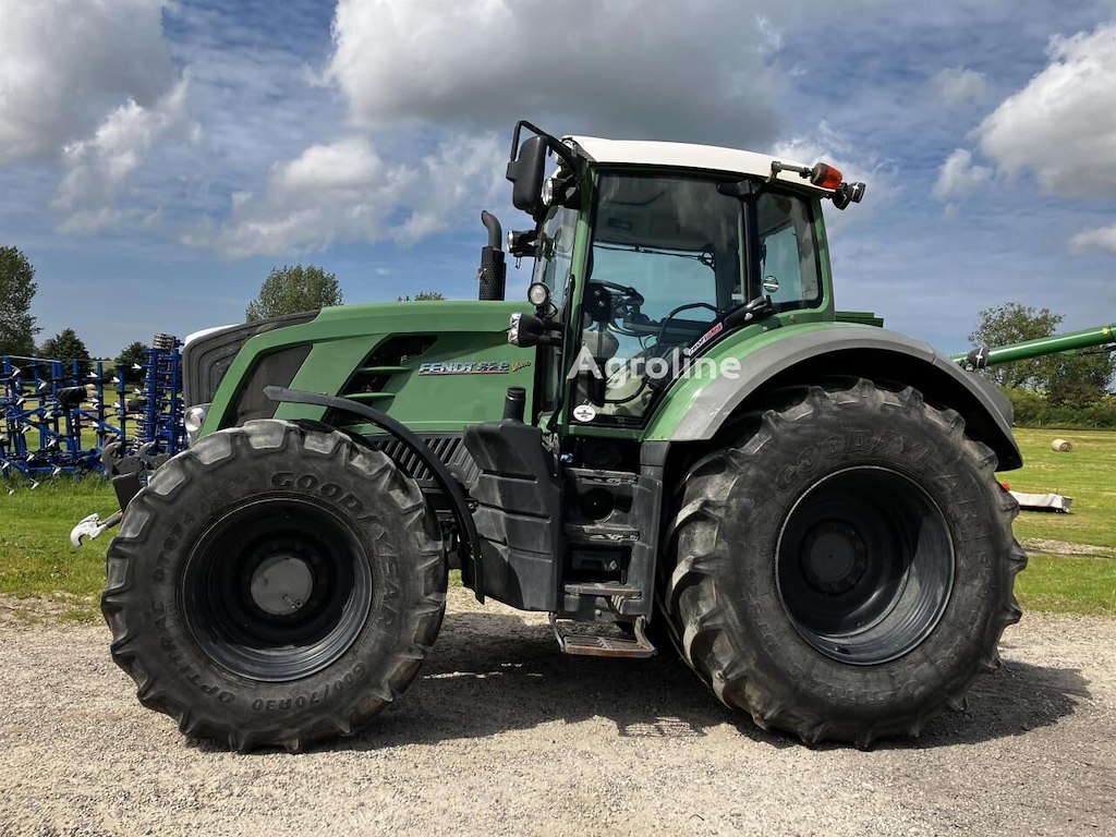 Fendt 828 Vario Profi Plus traktor točkaš
