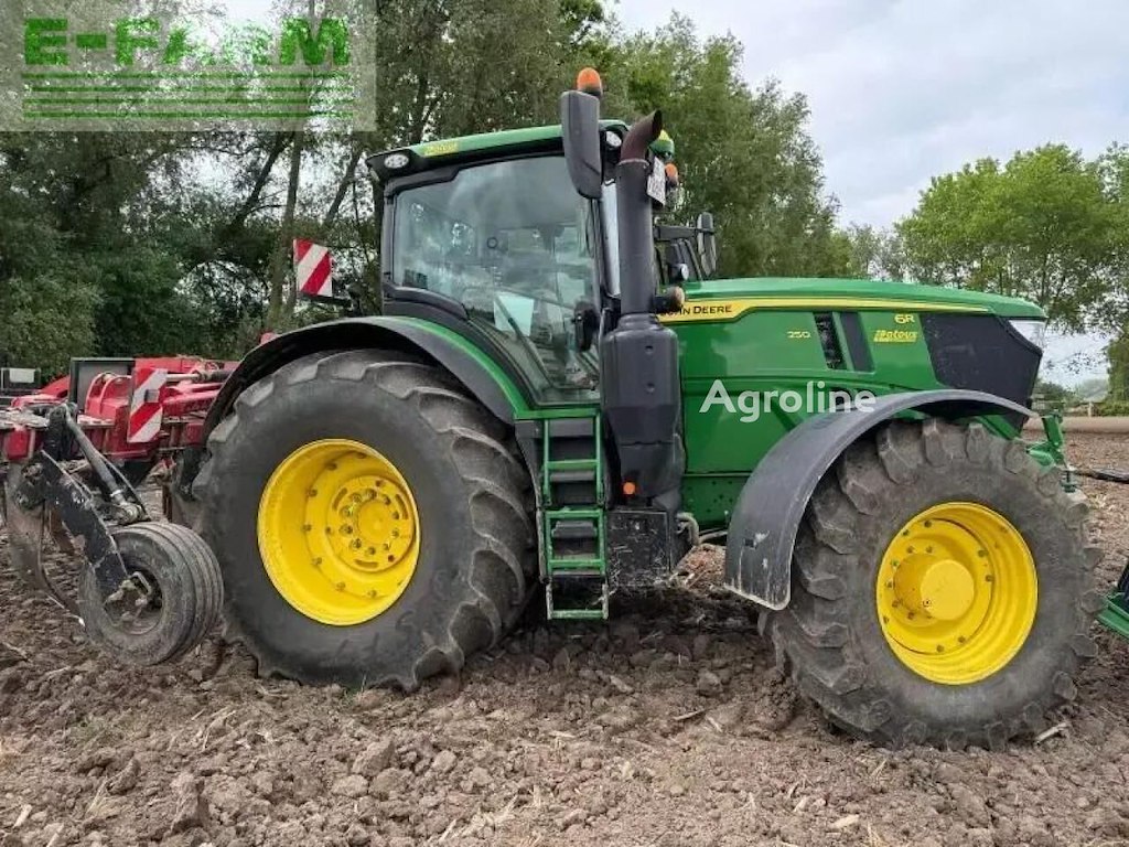 John Deere 6r250 traktor točkaš