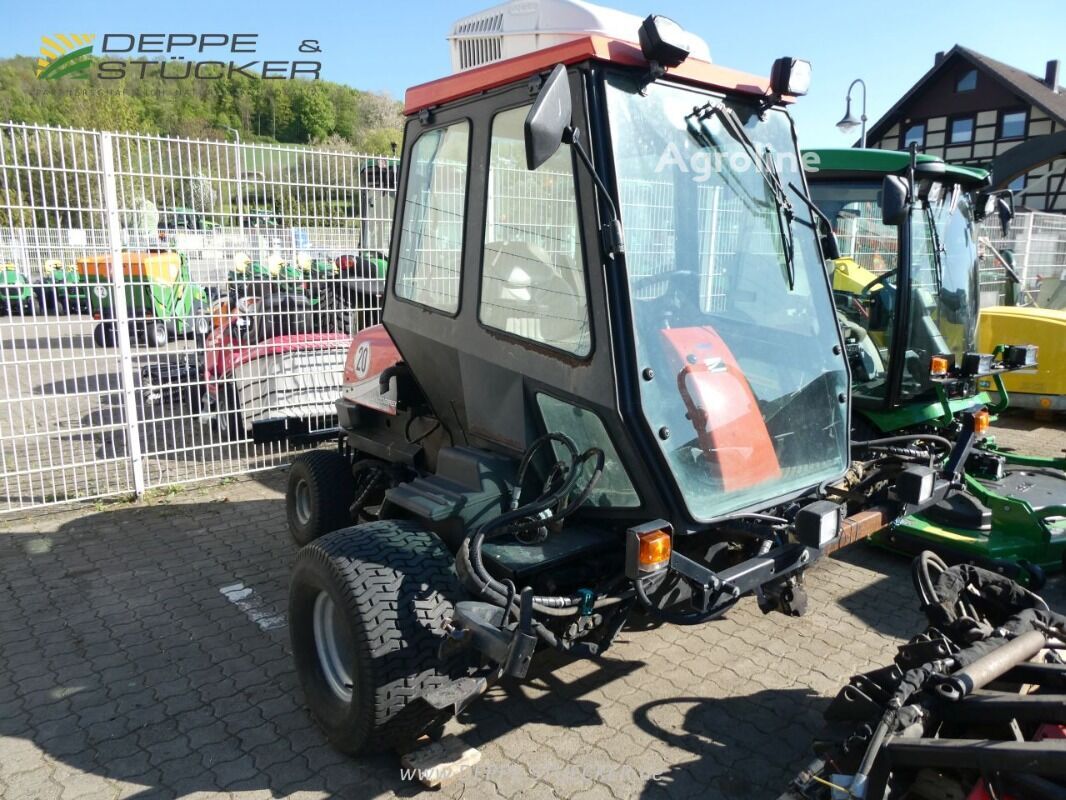 Jacobsen Fairway 405 traktor kosilica