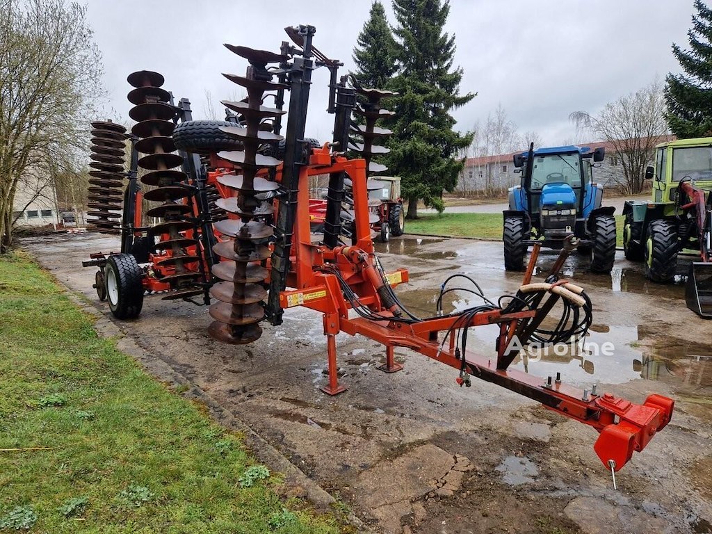 Bugnot XRV 667/52 tanjirača