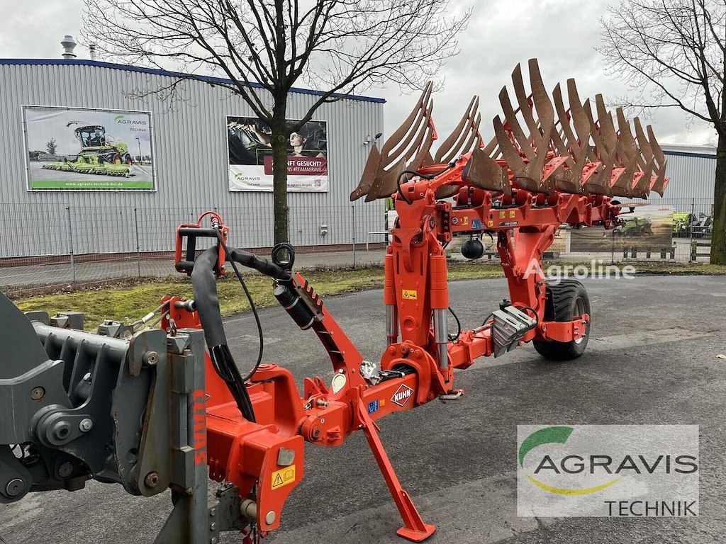 Kuhn VARI-LEADER 6/8 H42 reverzibilni plug