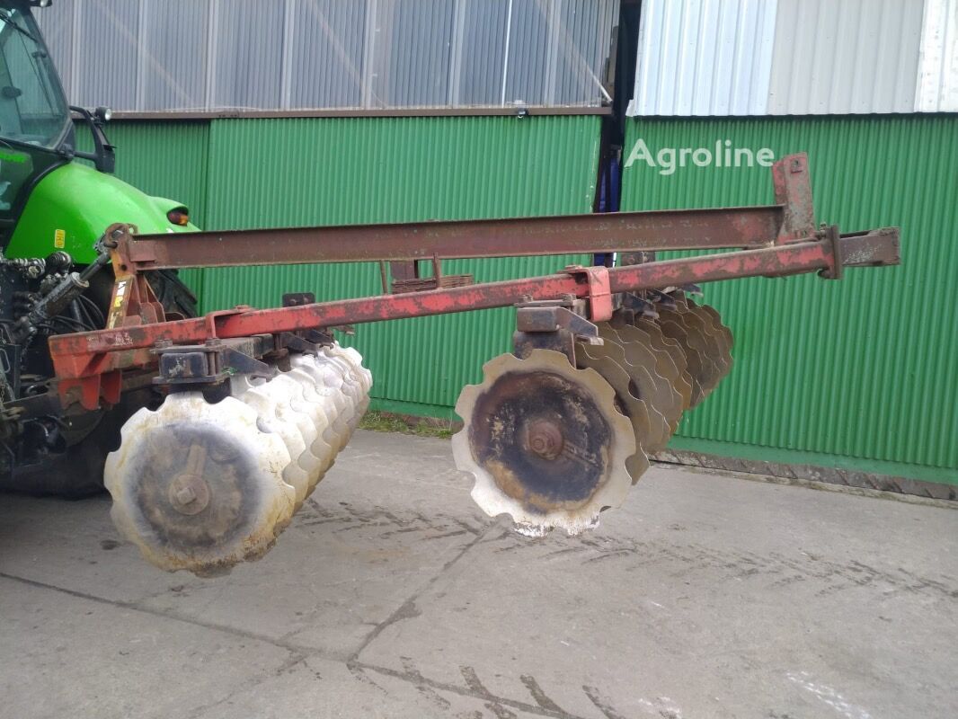 Gregoire-Besson 300 / 70 reverzibilni plug