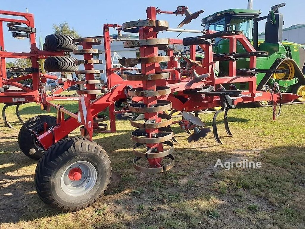 Horsch Terrano 4 FX kultivator