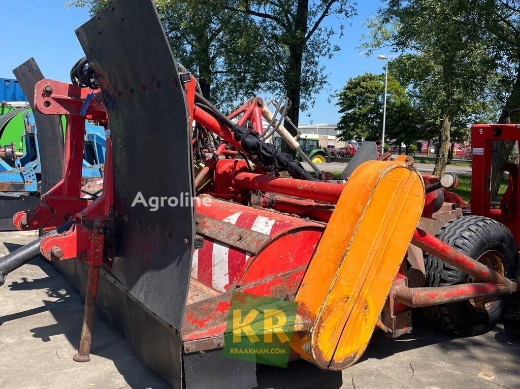 Dücker UM 27 traktorski malčer