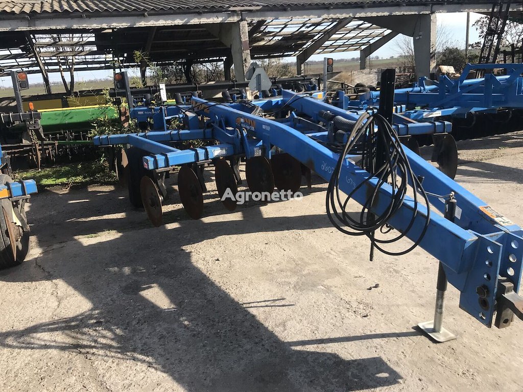 DMI Ecolo Tiger 530 kultivator za strništa
