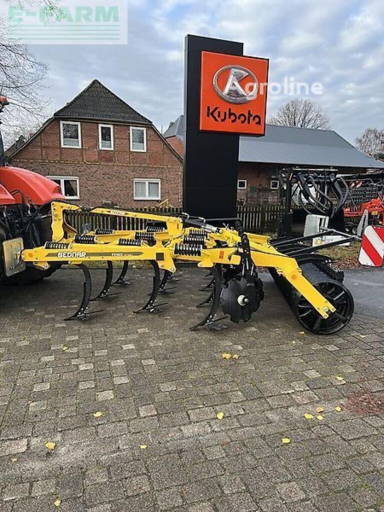 Bednar fenix fn 3000 l kultivator za strništa
