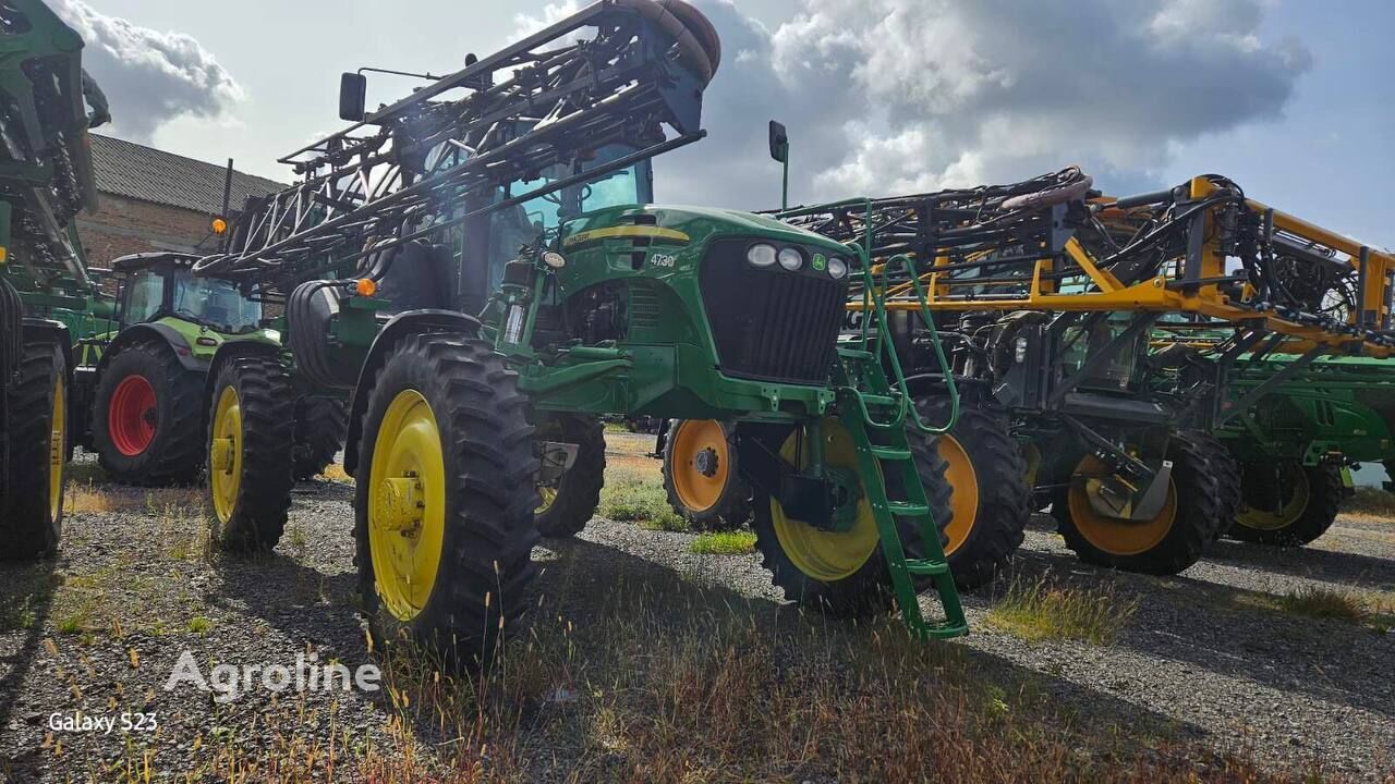 John Deere 4730 samohodna prskalica