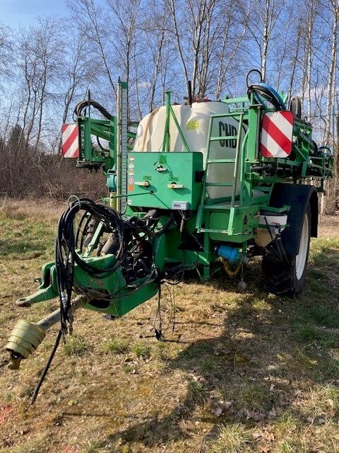 CHD Feldspritze 3624 vučena prskalica