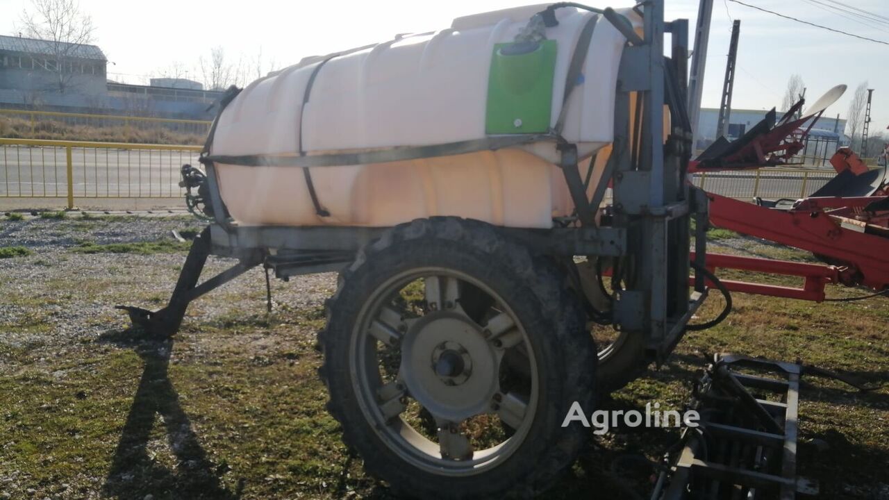 Prodaje se Wirax Sprayer 2000 vučenu prskalicu na aukciji