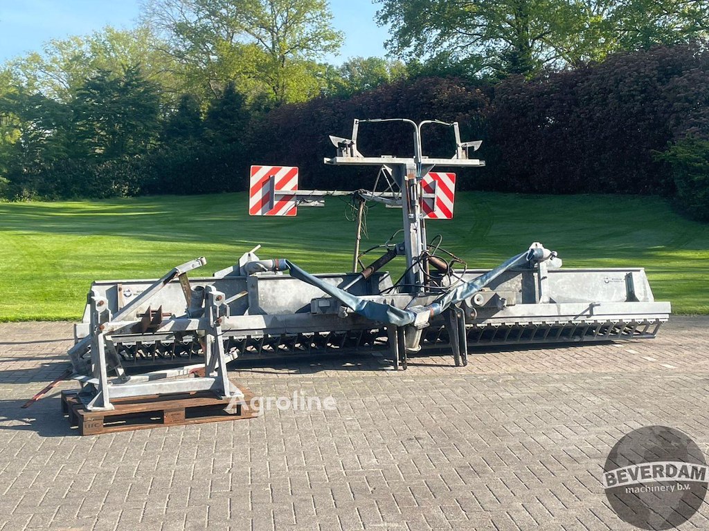 6SK38 rasipači veštačkog đubriva
