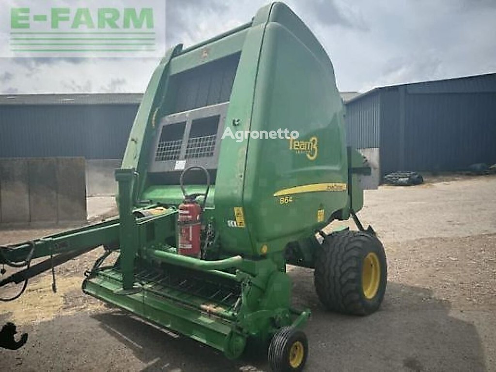 John Deere 864 balirka za četvrtaste bale