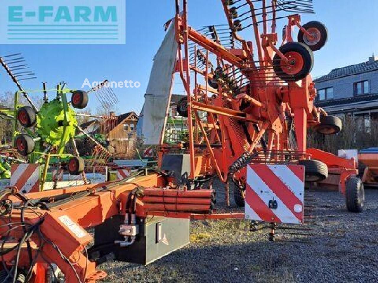 Kuhn ga 8020 prevrtač sena