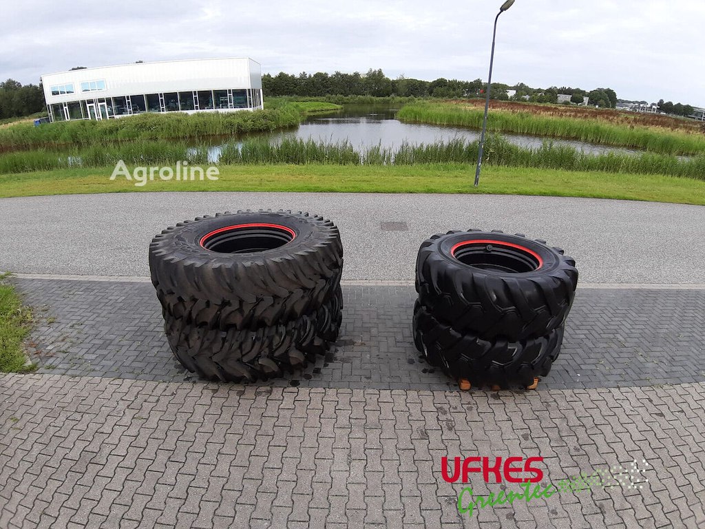 Nokian Bandenset met velg guma za traktore