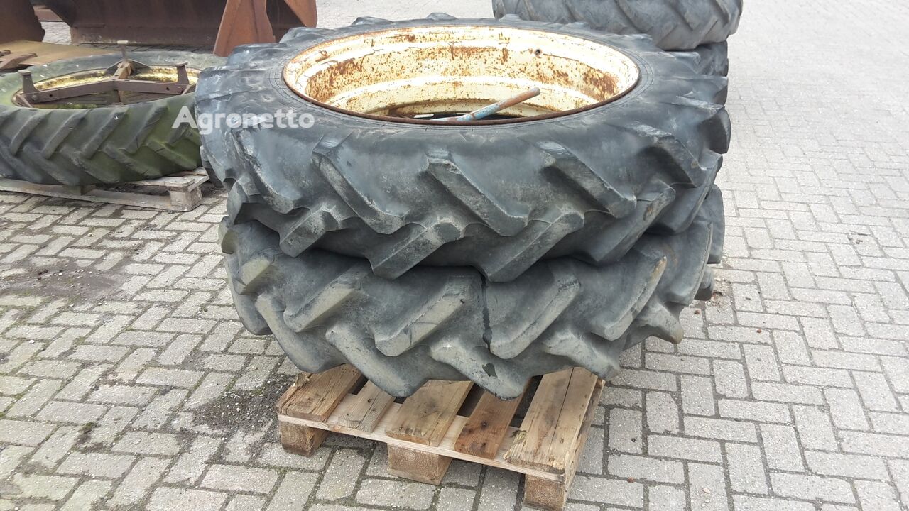 Novi Pirelli 13.60 R 38 točak
