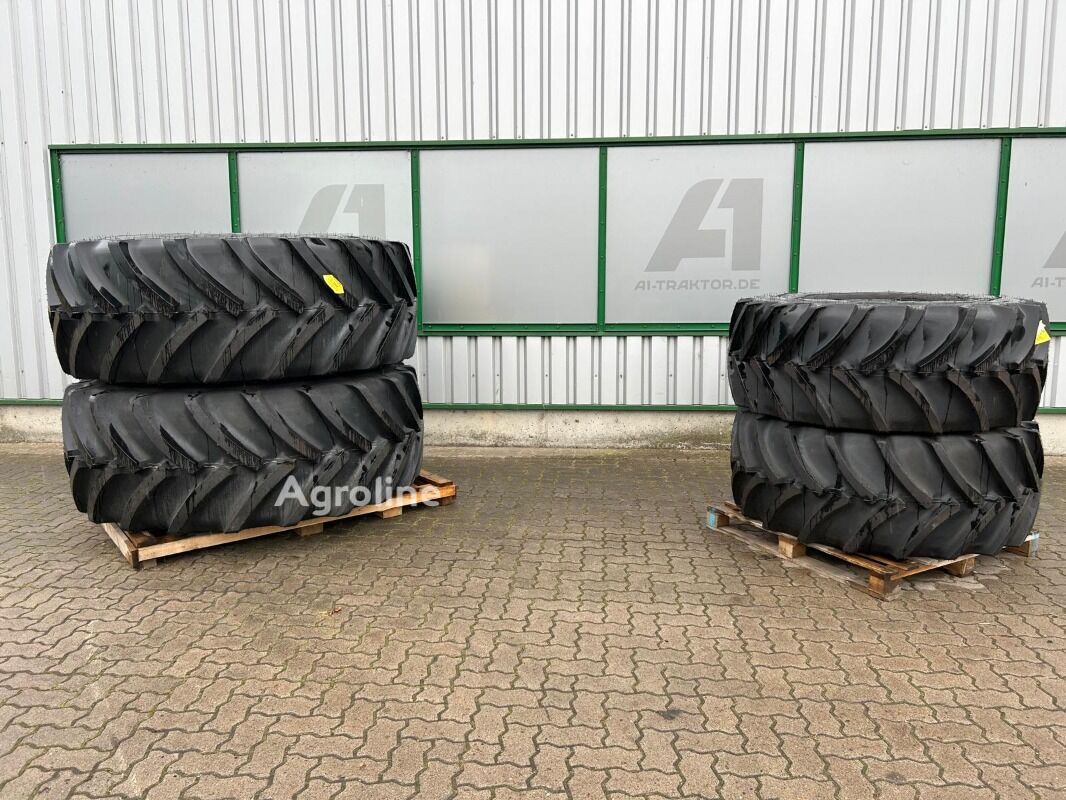 Mitas 710/70R42 + 600/65R30 SST Kompletträder točak