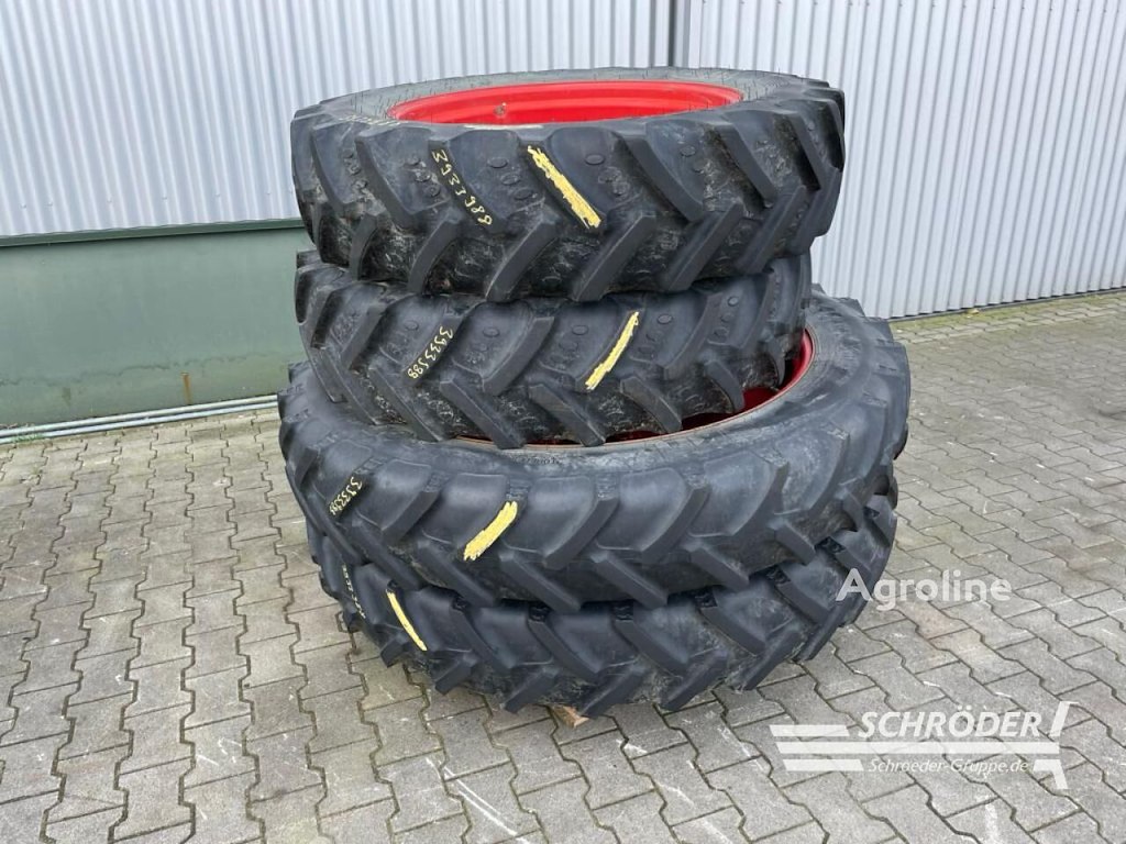 BKT 300/95R46+320/85R32 točak