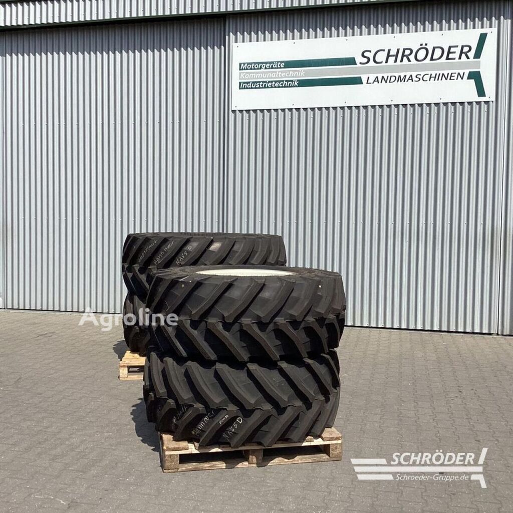 Valtra KOMPLETTRÄDER 540/65 R28 + 650/65 R38 TB točak