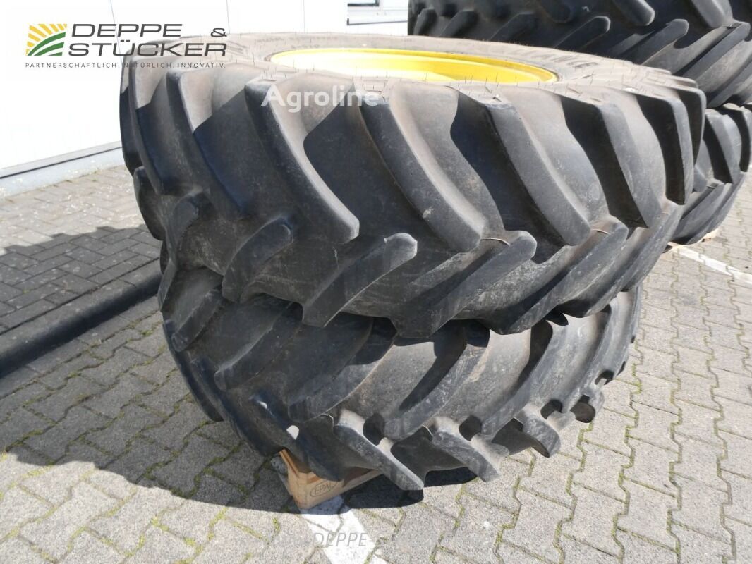 John Deere für Feldhäcksler: VF710/70R42 + 500/85R30 točak