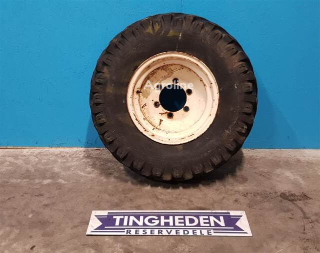 Pirelli 12.50/80 R 18 točak