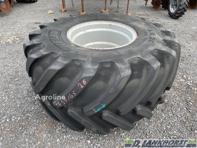 Novi Michelin 1x 750/65R26 70% točak (10664)