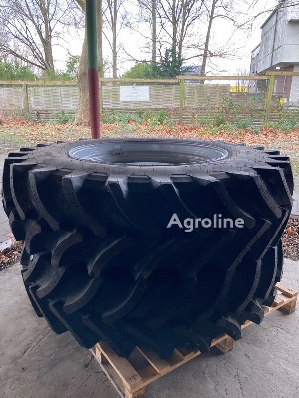 Novi Amazone 520/85 R 42 točak