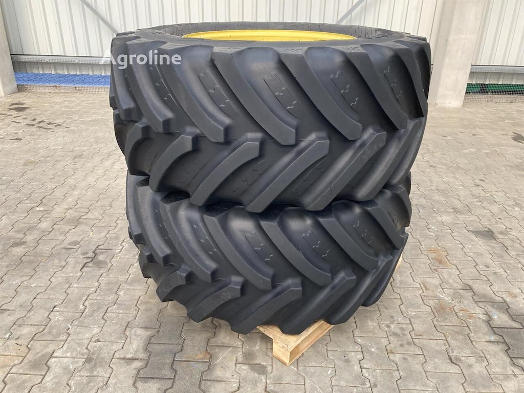 BKT 600/65R30 točak