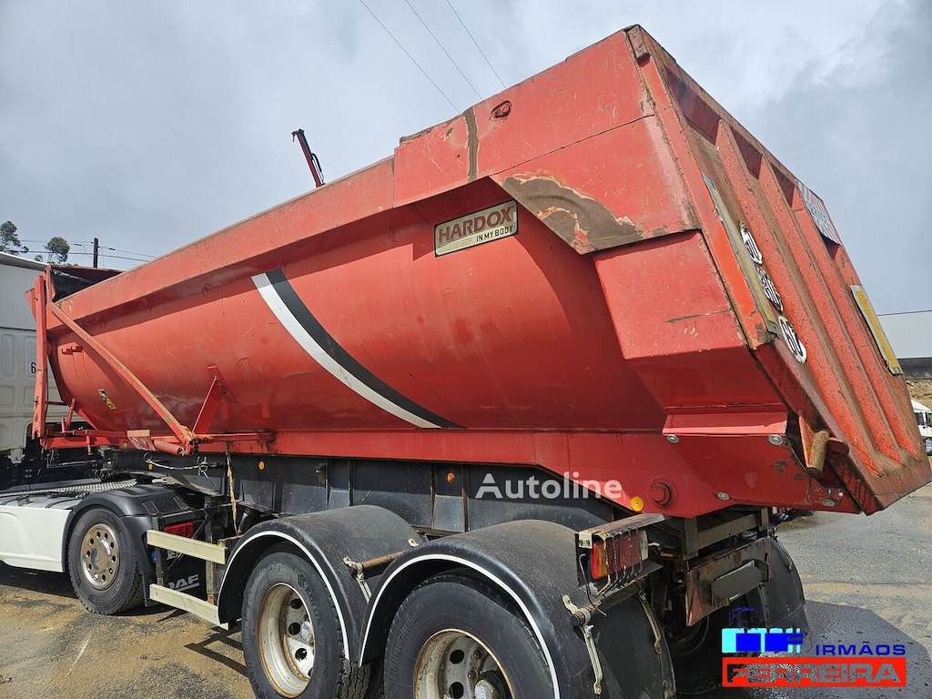 NTM Vende carrocerie basculante hardox poluprikolica kipera