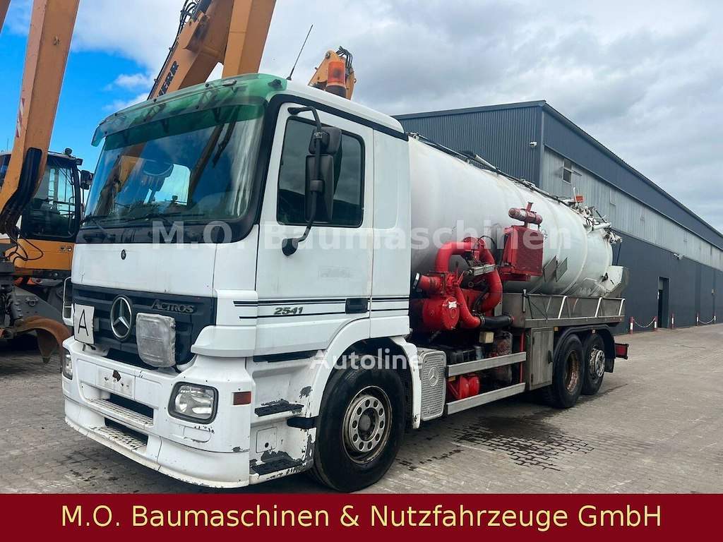 Mercedes-Benz Actros 2541 autofekalac