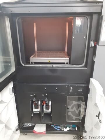 Fortus 3D printer
Stratasys Fortus 380
