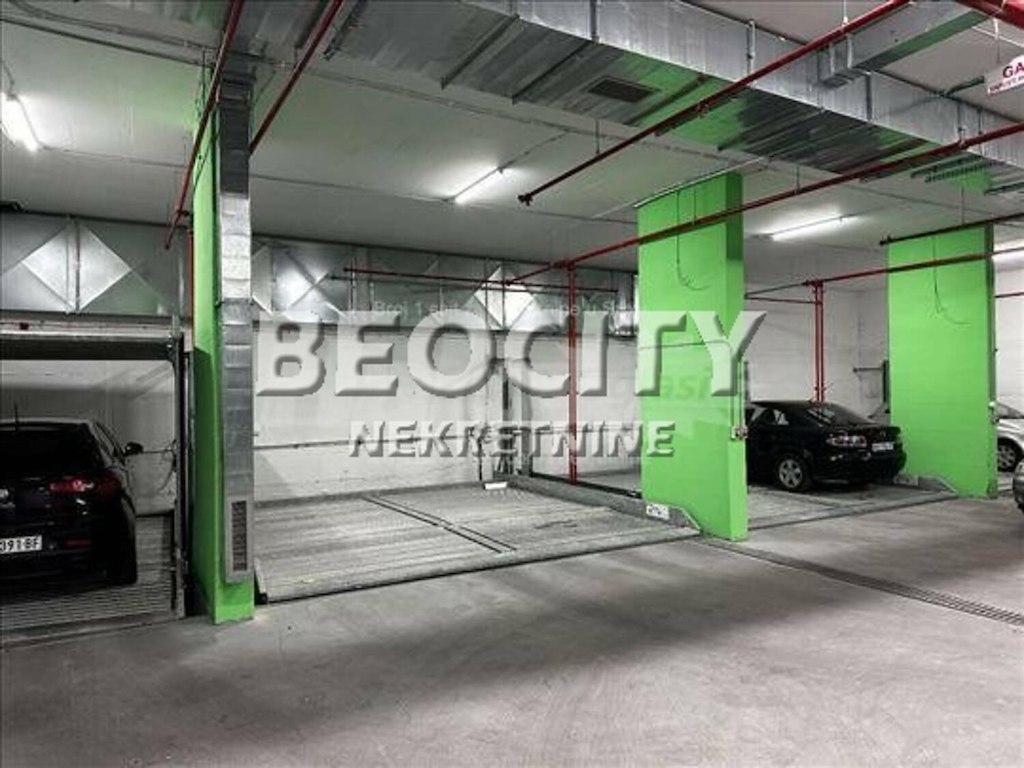 Vračar, Južni bulevar, Kneza Stracimira, 15m2, 33000EUR