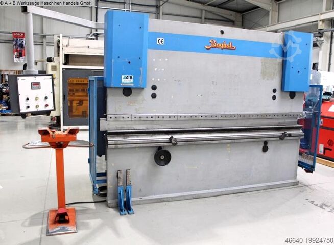 Press kočnica - hidraulična
BAYKAL APH 3110 x 180