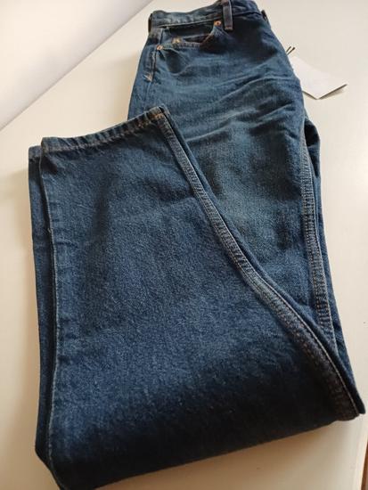 Ravne farmerke,plitak struk Zara,novo 1000 din