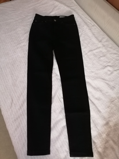 Zara farmerke duboke nove snizene