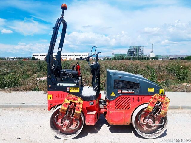 Roler
BOMAG BW120AD4