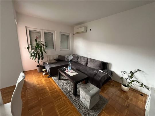 Duplex, dve stambene jedinice