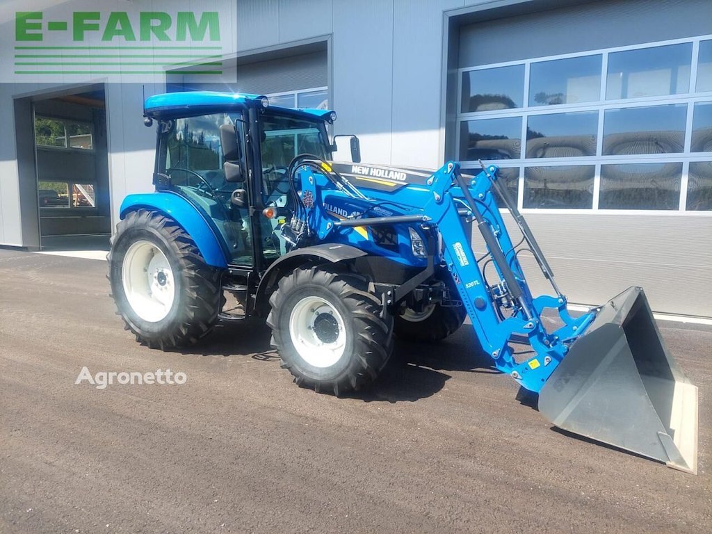 New Holland t4.75s stage v S traktor točkaš