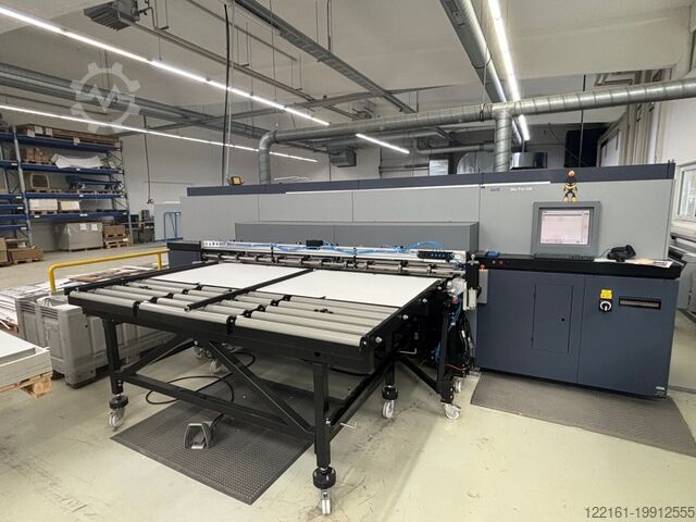 Digitalni
Durst P10-250 Sign / Corrugated automatic Registertable for Multilboard
