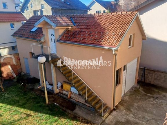 Poslovni prostor -Žarkovo-Ilije Đurićića,90m2 ID#3244
