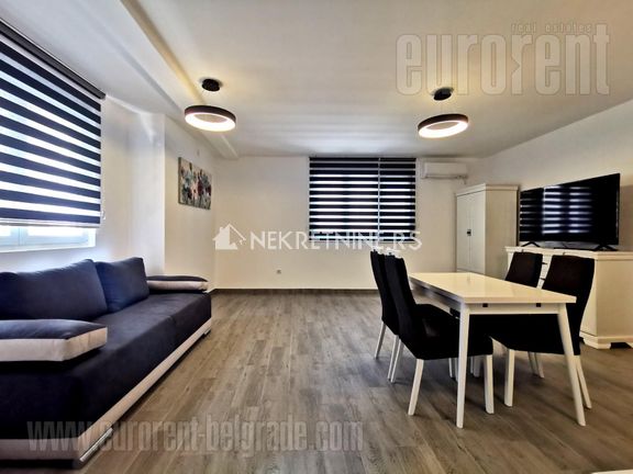 #46366, Izdavanje, Stan, SENJAK, 500 EUR