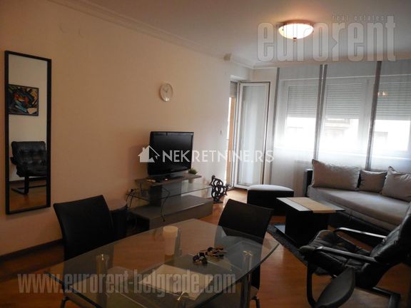 #35004, Izdavanje, Stan, CENTAR, 850 EUR
