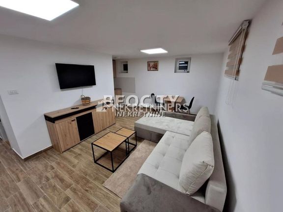 Novi Sad, Petrovaradin, Zlatarićeva , 1.0, 30m2, 60000EUR