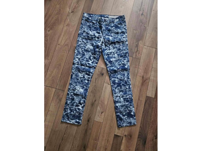 Esmara pantalone vel 40 (L)