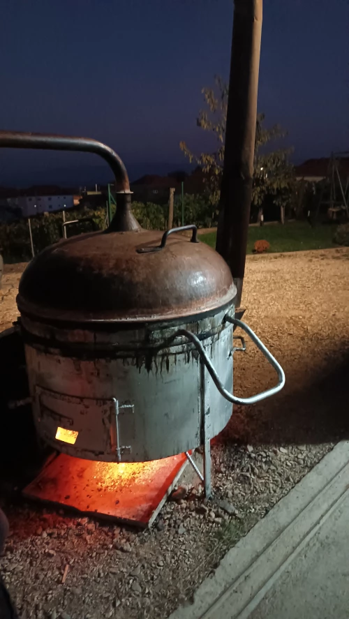 Destilat dunje 60%