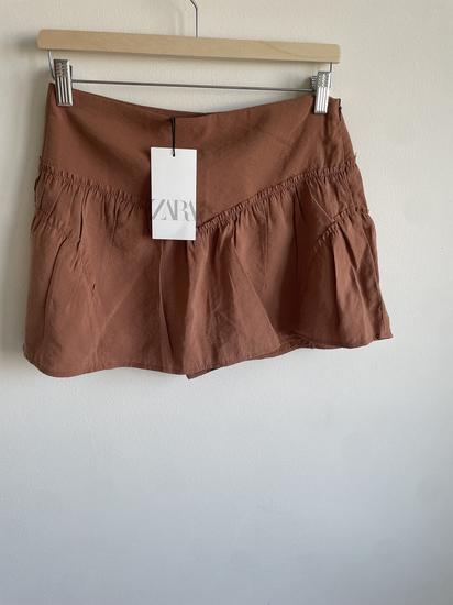 Zara nov skort