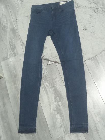 ❤️ESMARA❤️ELASTICNE SKINNY FARMERICE S-M