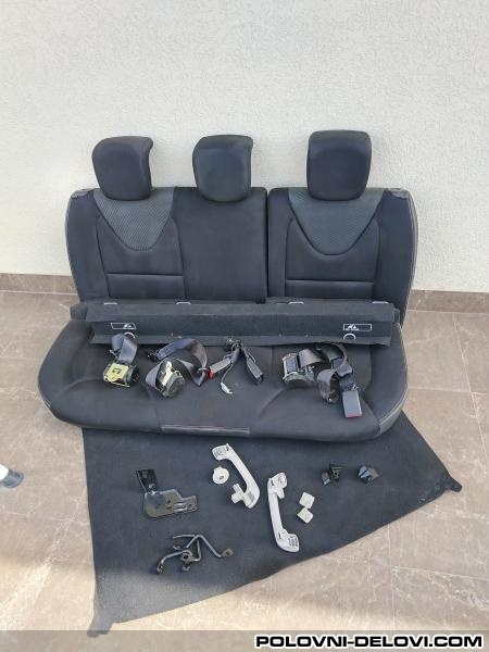 Renault Clio Enterijer