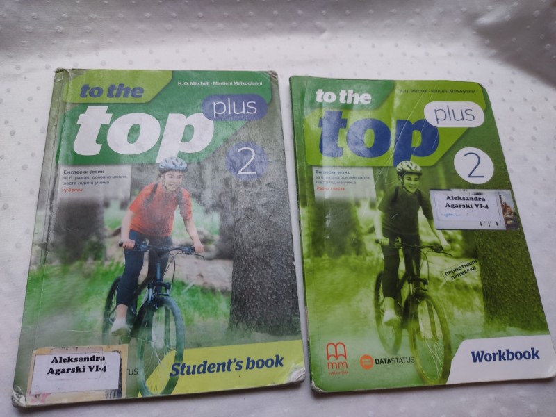 TO THE TOP 6. RAZRED DATA STATUS UDŽBENIK I RADNA SVES