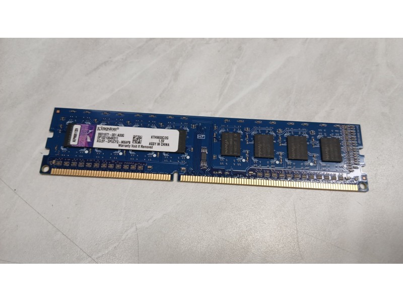 2gb ddr3 na 1600mhz kingston ispravna